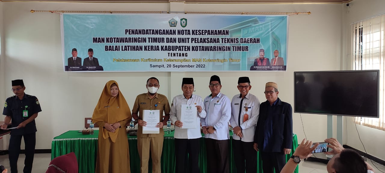 Penandatanganan Kerjasama UPTD BLK dan MAN Kotim – Kabupaten ...